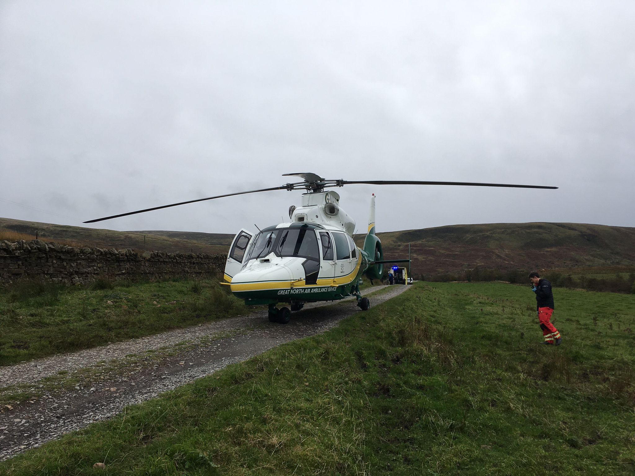 Good Samaritan lucky to not lose his leg after cow attack - Great North ...