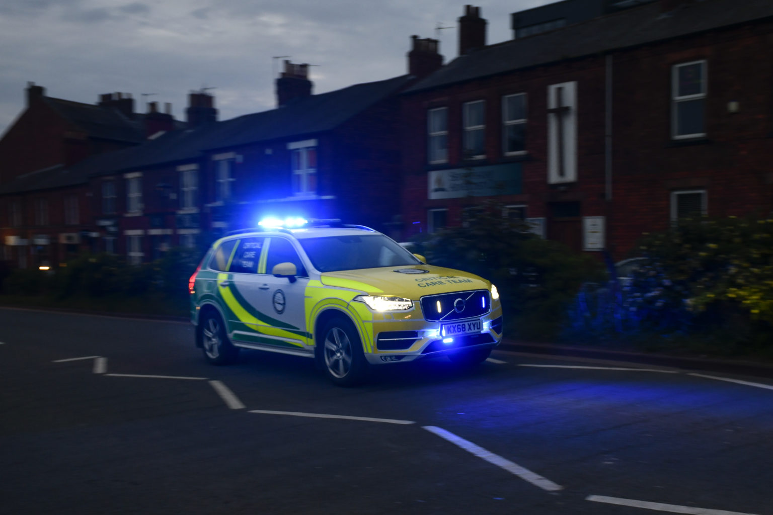 A night in the life of our critical care team - Great North Air ...
